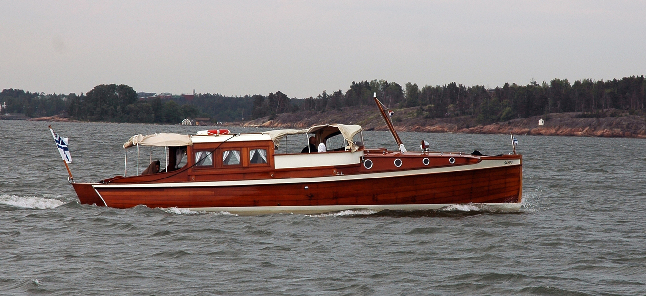 classic sailing boats yachts photos